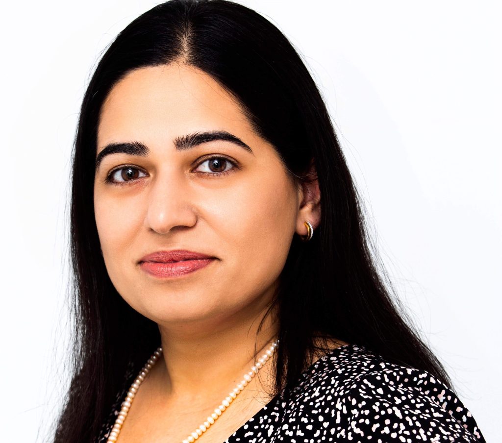 Dr Richa Sharma - Moreton Eye Group
